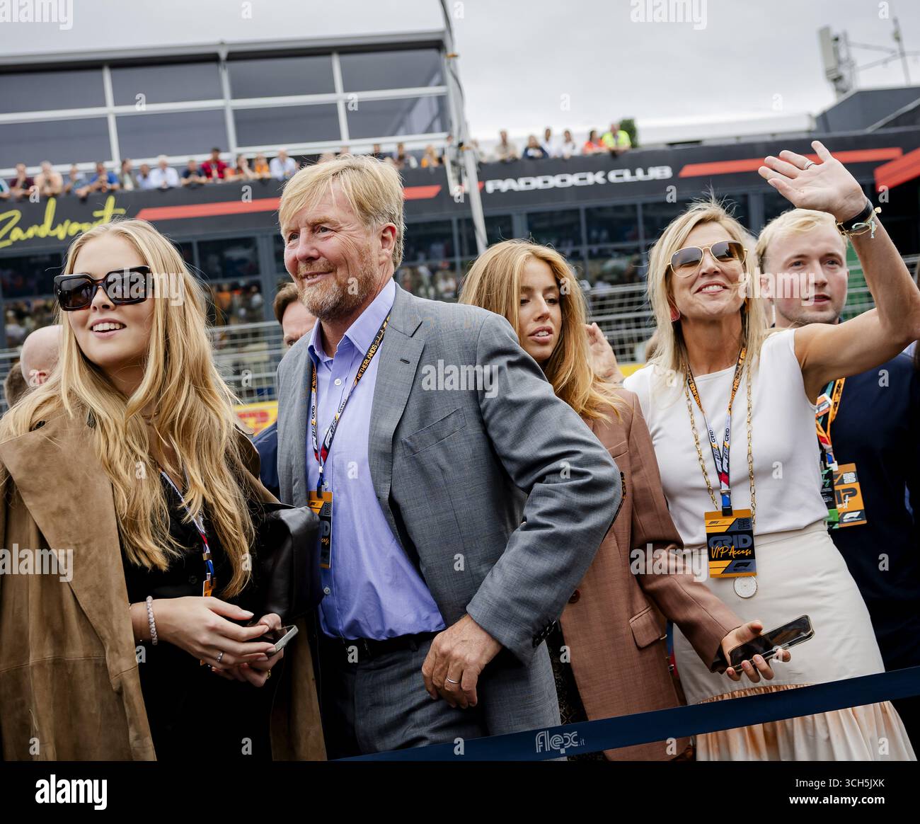 ZANDVOORT - Princess Amalia, King Willem-Alexander, Princess Alexia ...