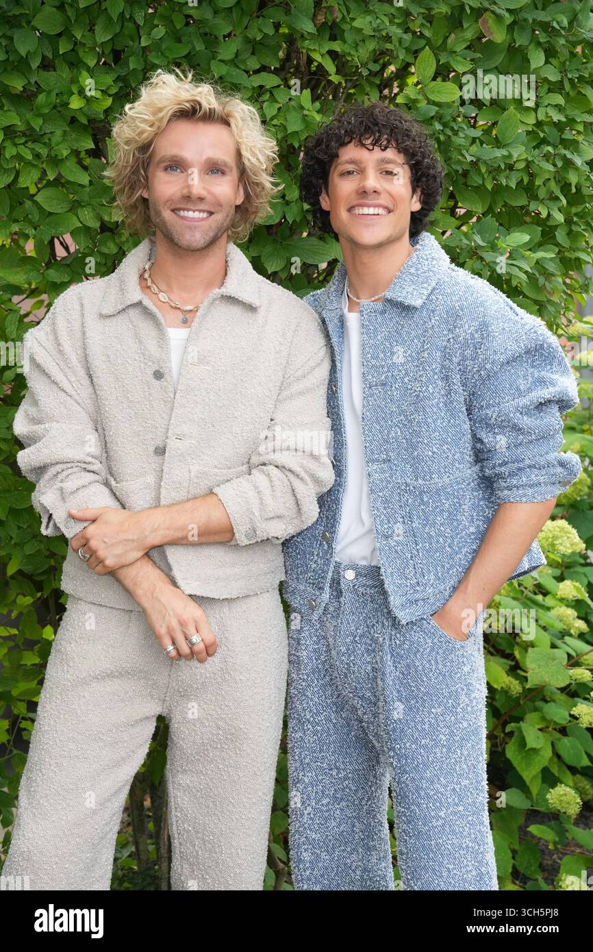 ZDF-Fernsehgarten 2025. Matt & Sem Matt Stoffers, Sem Ben Yakar im ZDF ...