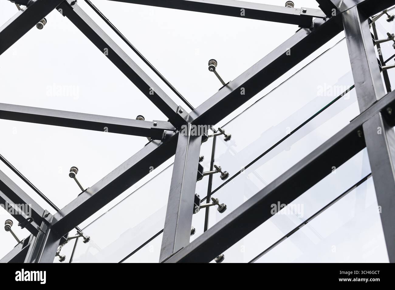Steelbeams hi-res stock photography and images - Alamy
