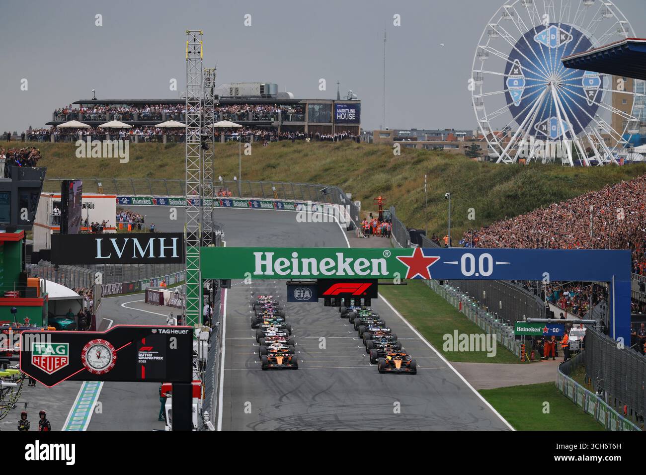 Formula 1 Cars and Pilots at starting line during the Formula 1 Grand ...