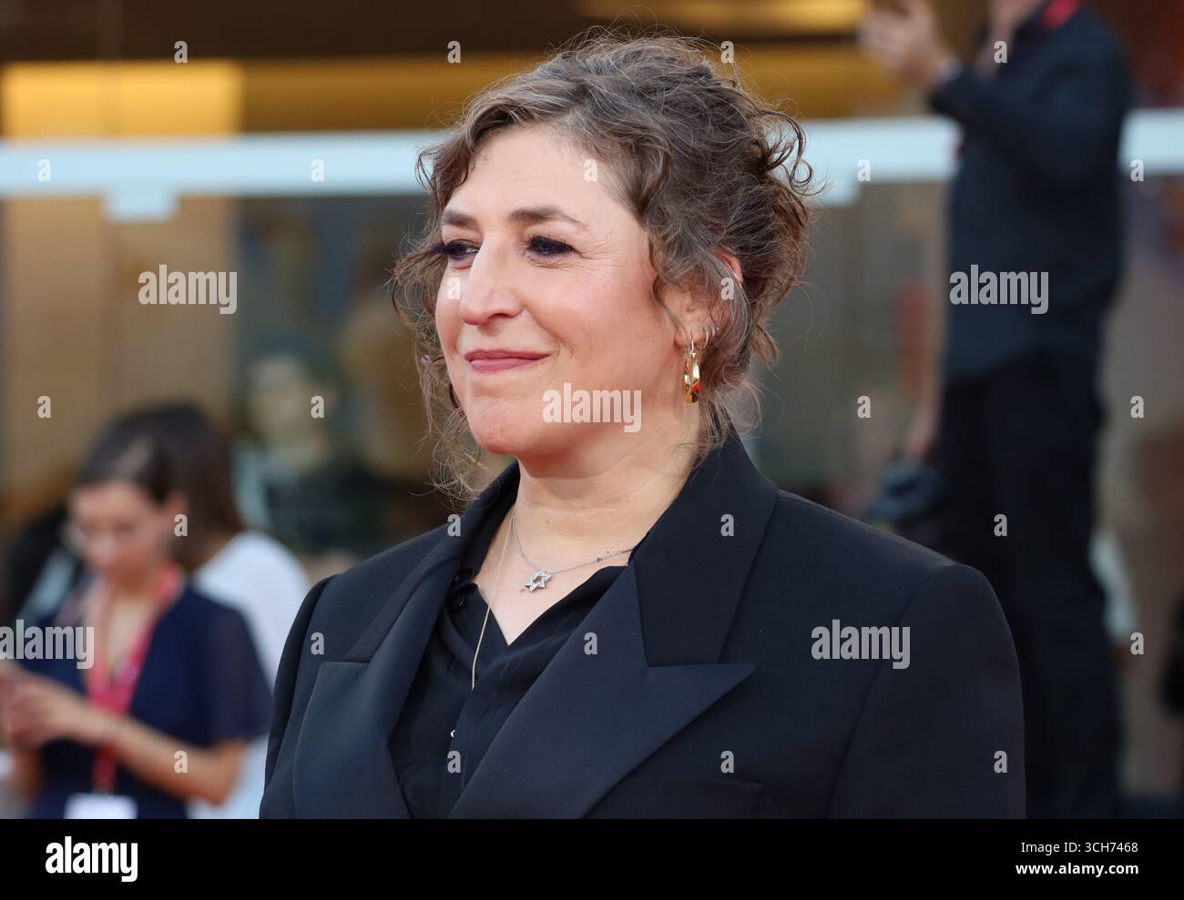 Venice, Italy, 31st August, 2025. Mayim Bialik arriving on the red ...