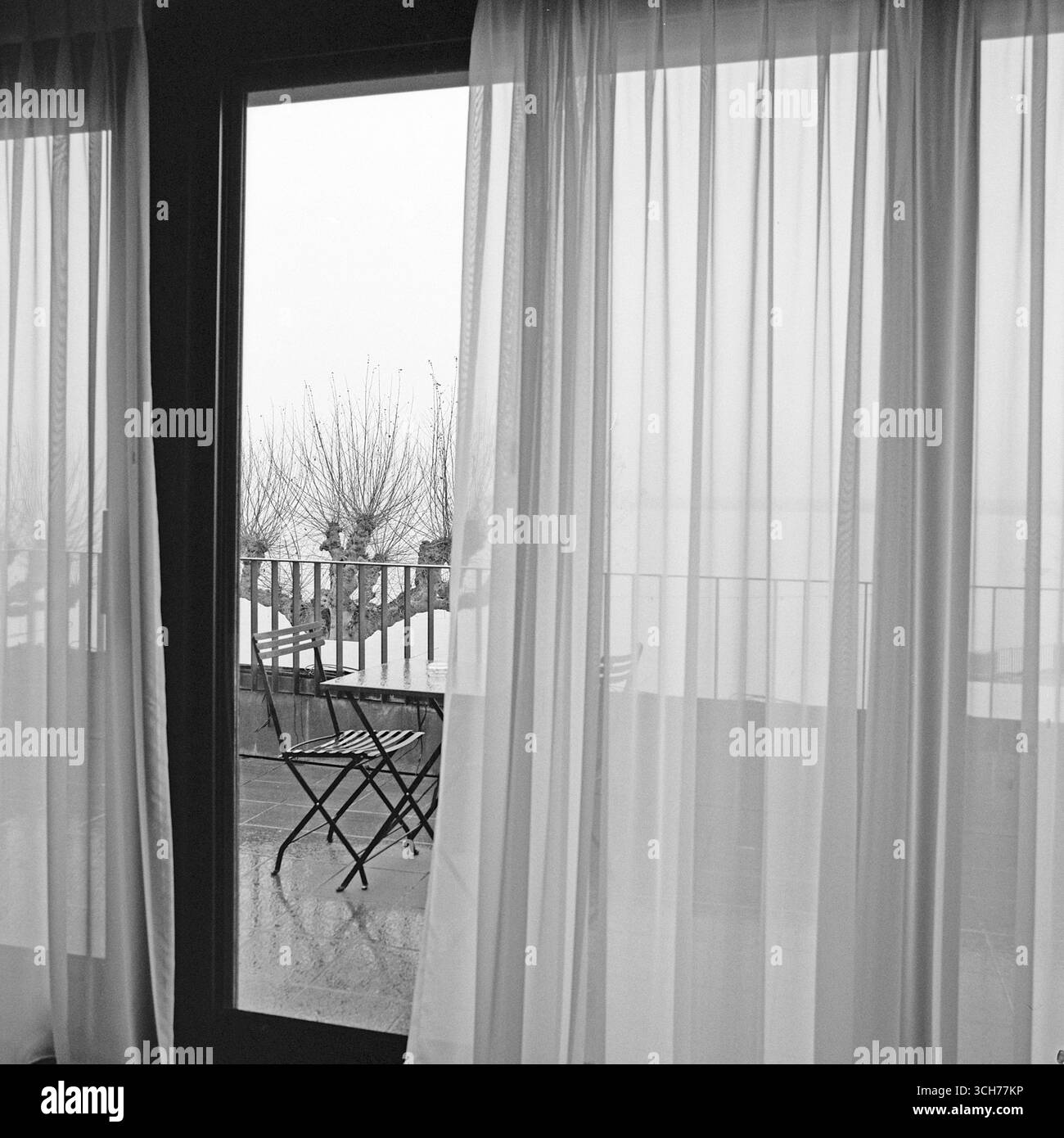 Grayscale view rainy window hi-res stock photography and images - Alamy