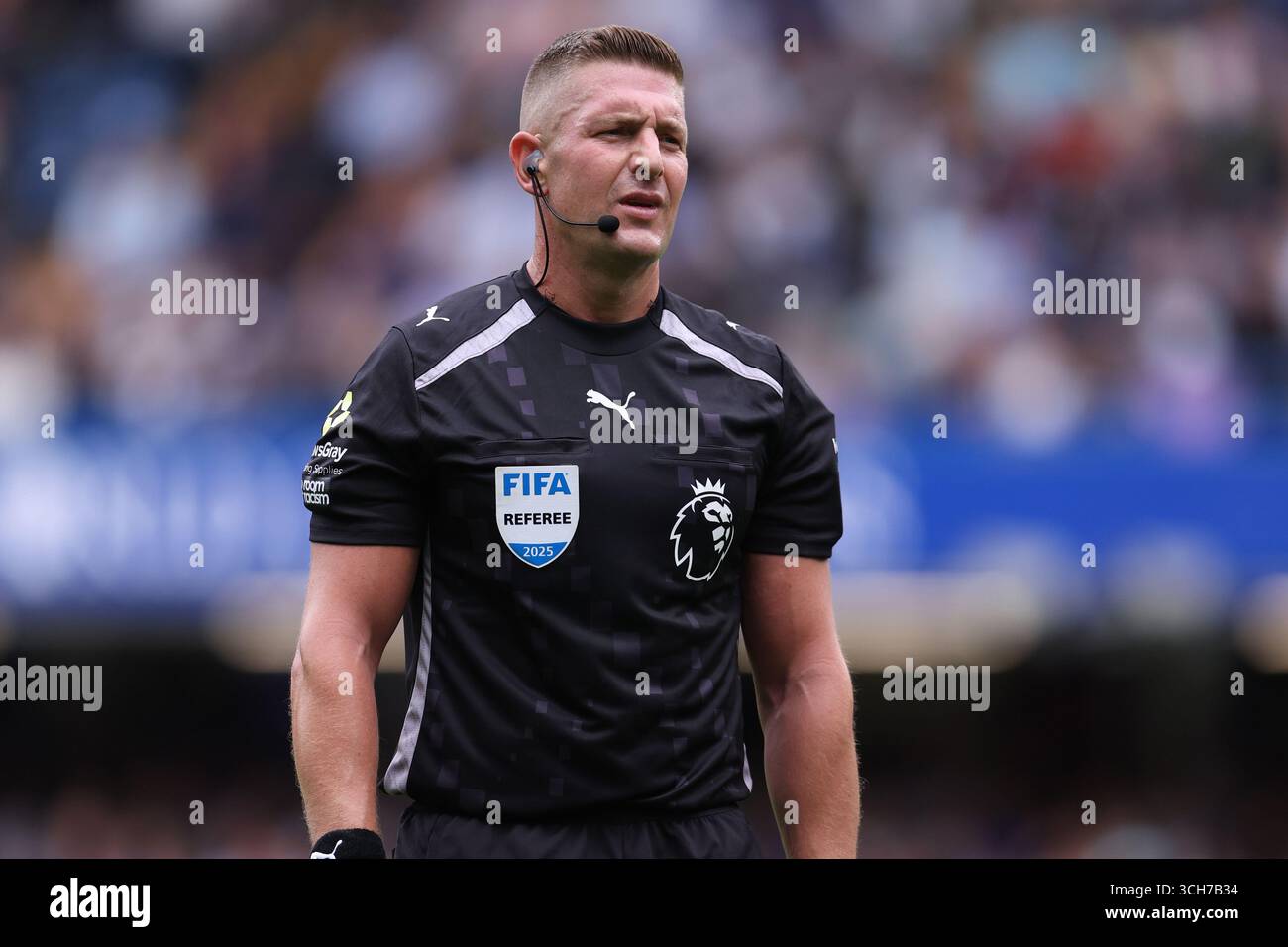 London, England, 30th August 2025. Referee Robert Jones during the ...
