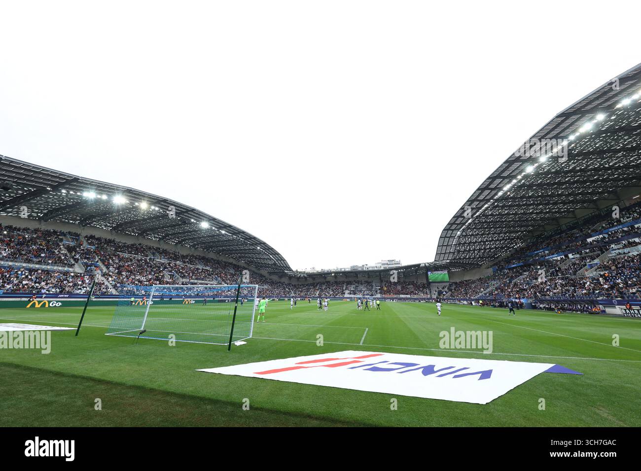 Paris fc stade jean bouin 2025 hi-res stock photography and images - Alamy