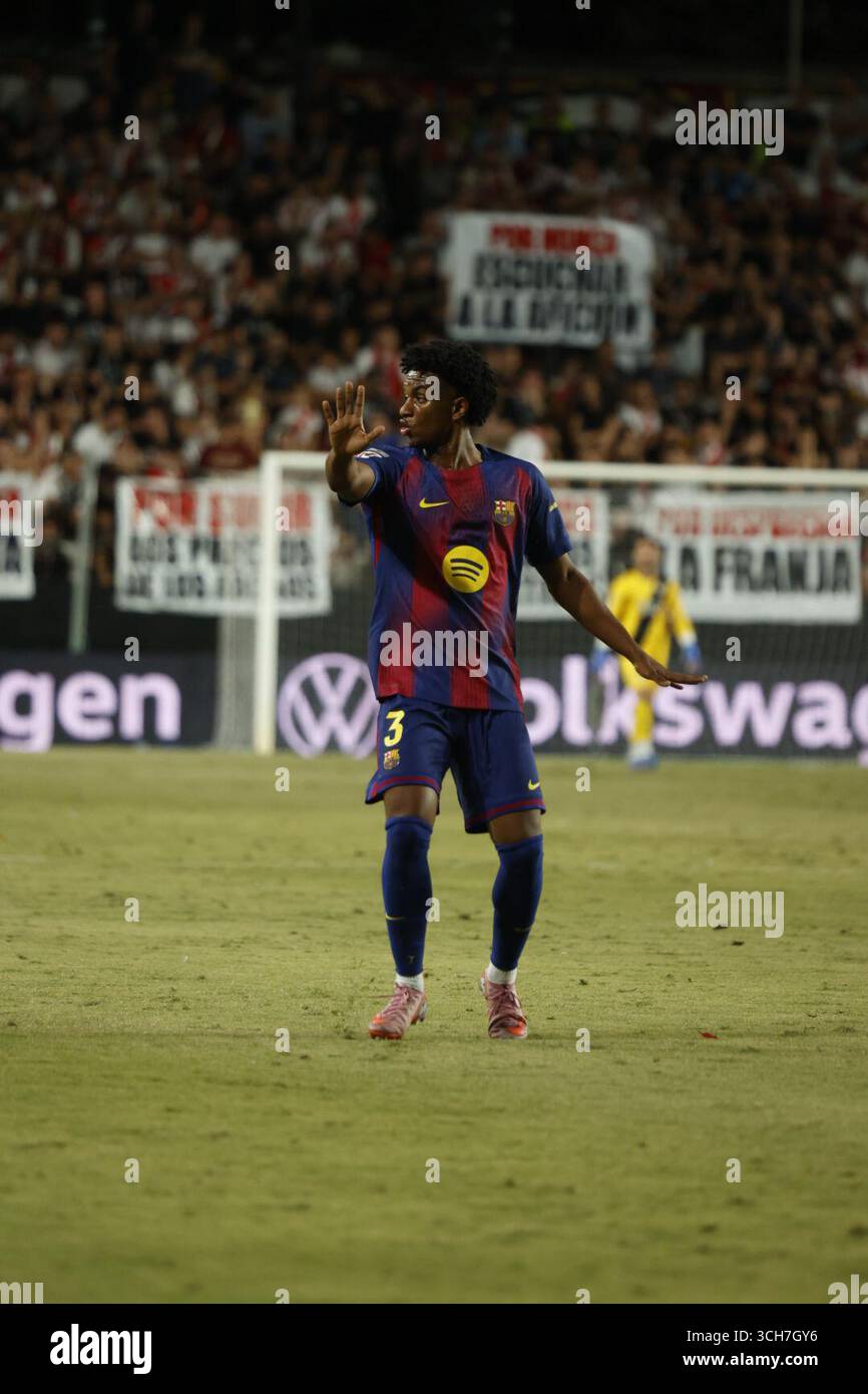 Alejandro balde yamal barcelona 2025 hi-res stock photography and ...