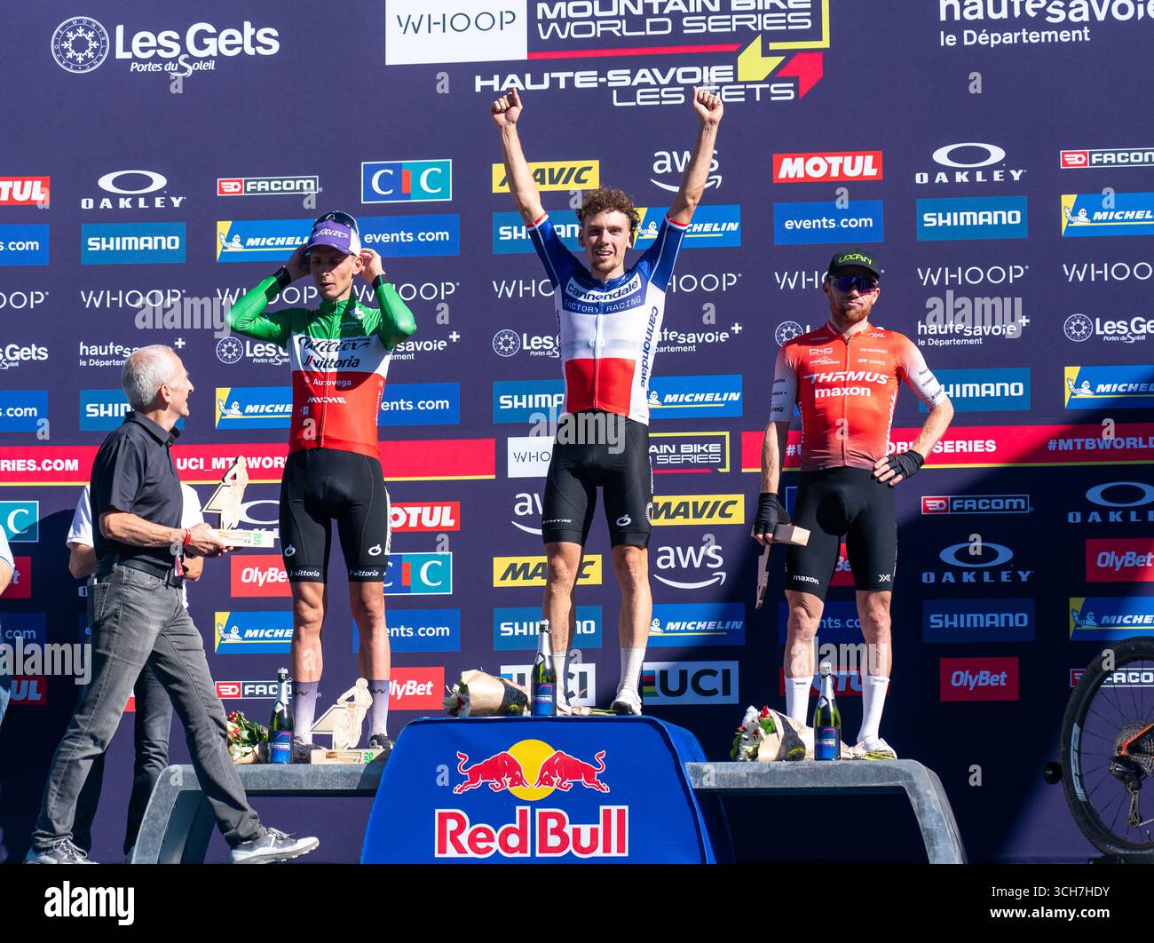 24 – Mathias Flückiger – SUI – Thömus Maxon, 444 – Luca Braidot – ITA ...