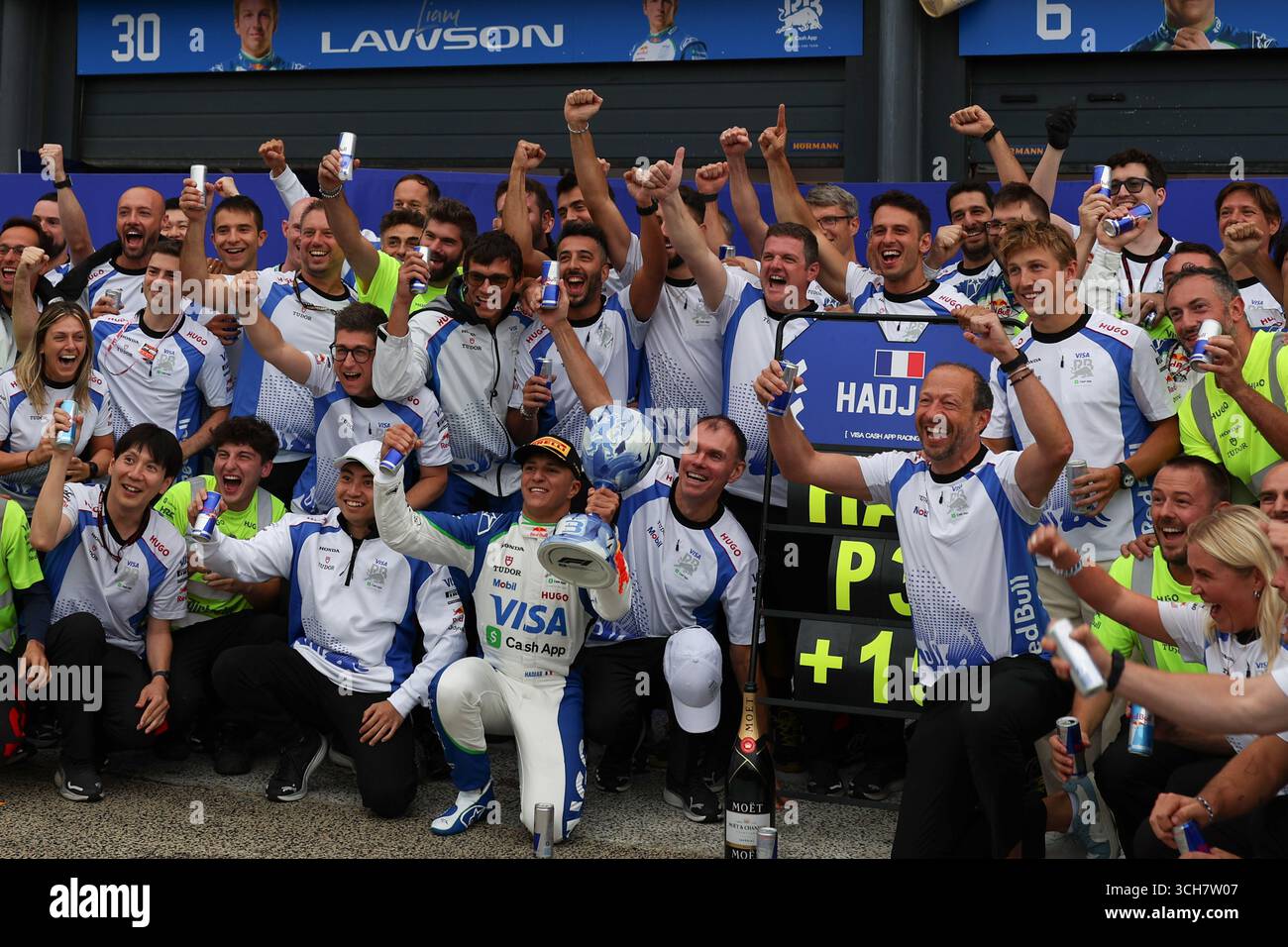 #6 Isack Hadjar (FRA) Visa Cash App Racing Bulls F1 Team (ITA) Racing ...