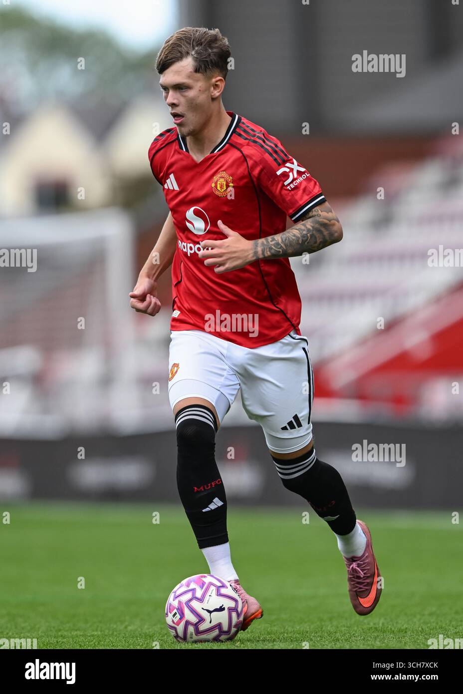 Leigh, UK. 31st Aug, 2025. Sam Mather of Manchester United during the ...