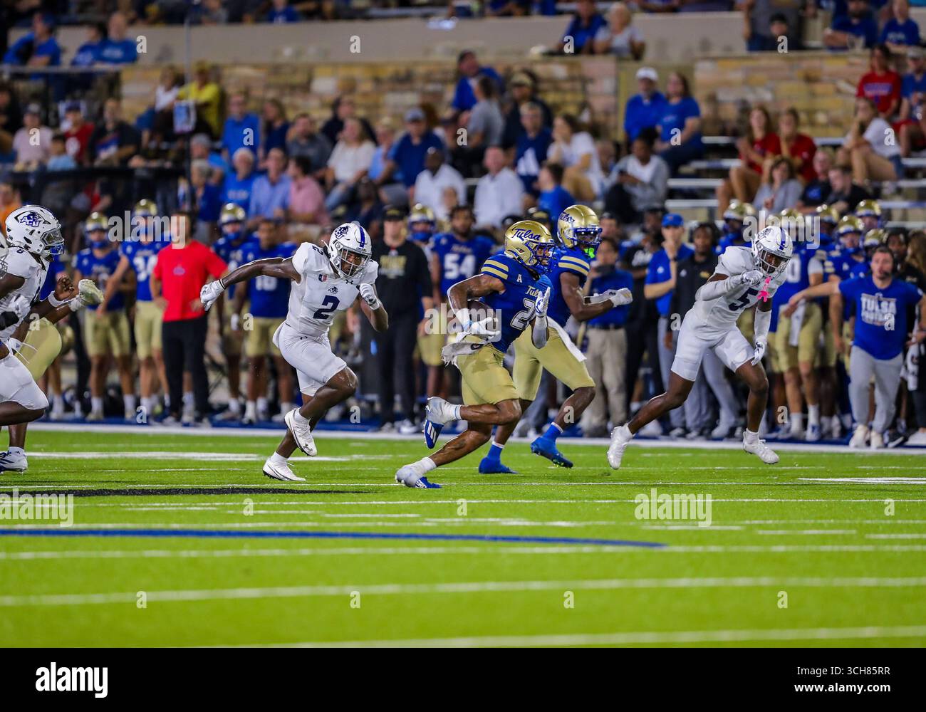 August 30, 2025:.Tulsa Golden Hurricane running back Dominic Richardson ...