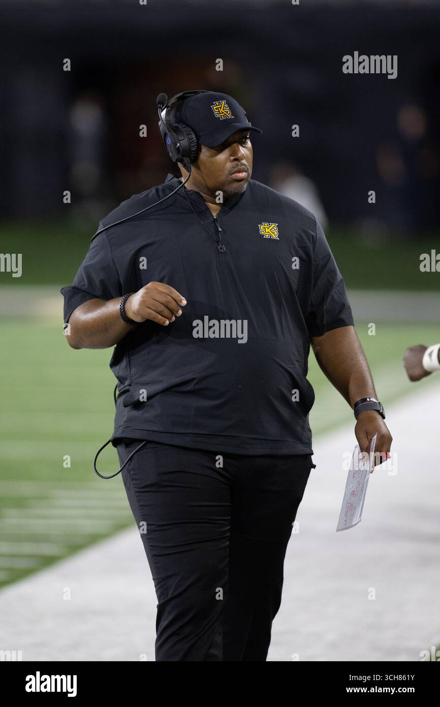 August 29, 2025: Kennesaw State Owls head coach Jerry Mack coaches from ...