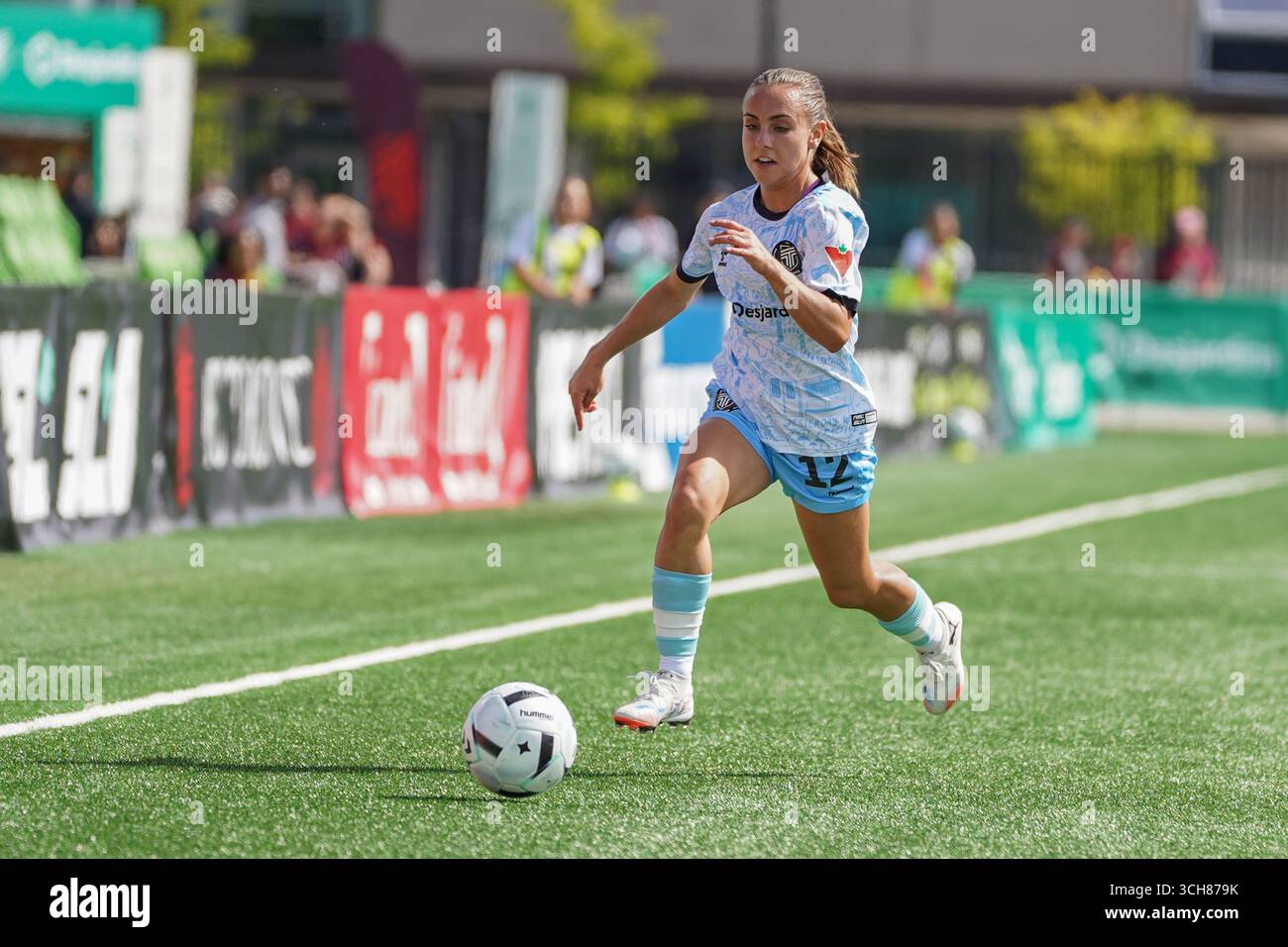 Zoe Burns #12 of AFC Toronto runs with the ball during the Northern ...