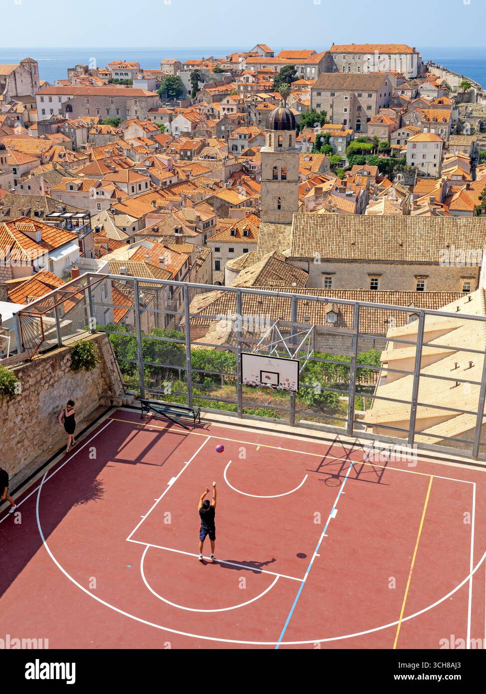 Basketball court inside Dubrovnik's old town Stock Photo - Alamy