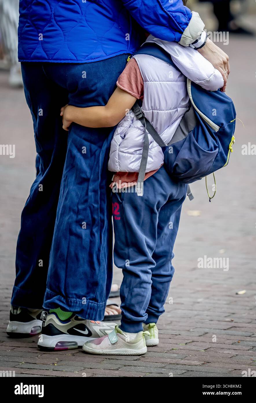 ROTTERDAM - Children return to school after the summer holidays for the ...