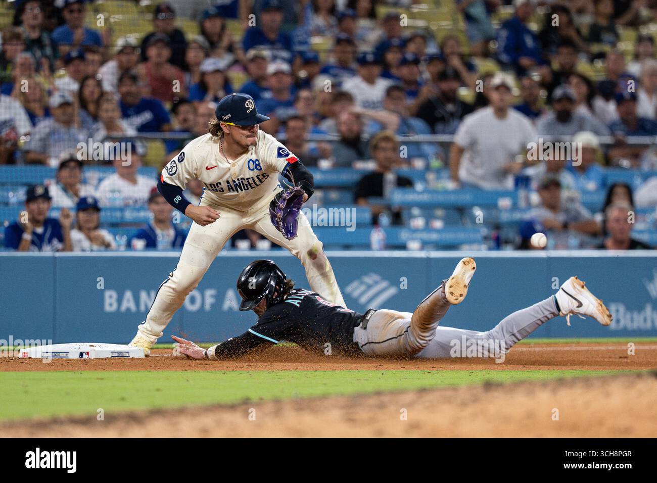 Arizona Diamondbacks shortstop Blaze Alexander (9) slides safely ...