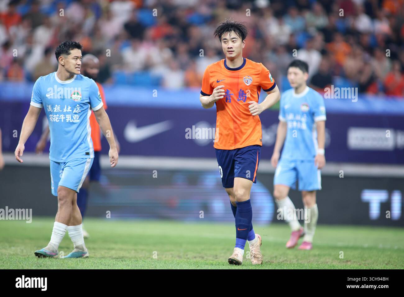 Qingdao Hainiu Football Club 1-1 draw Henan Jiuzu Dukang Football Club ...