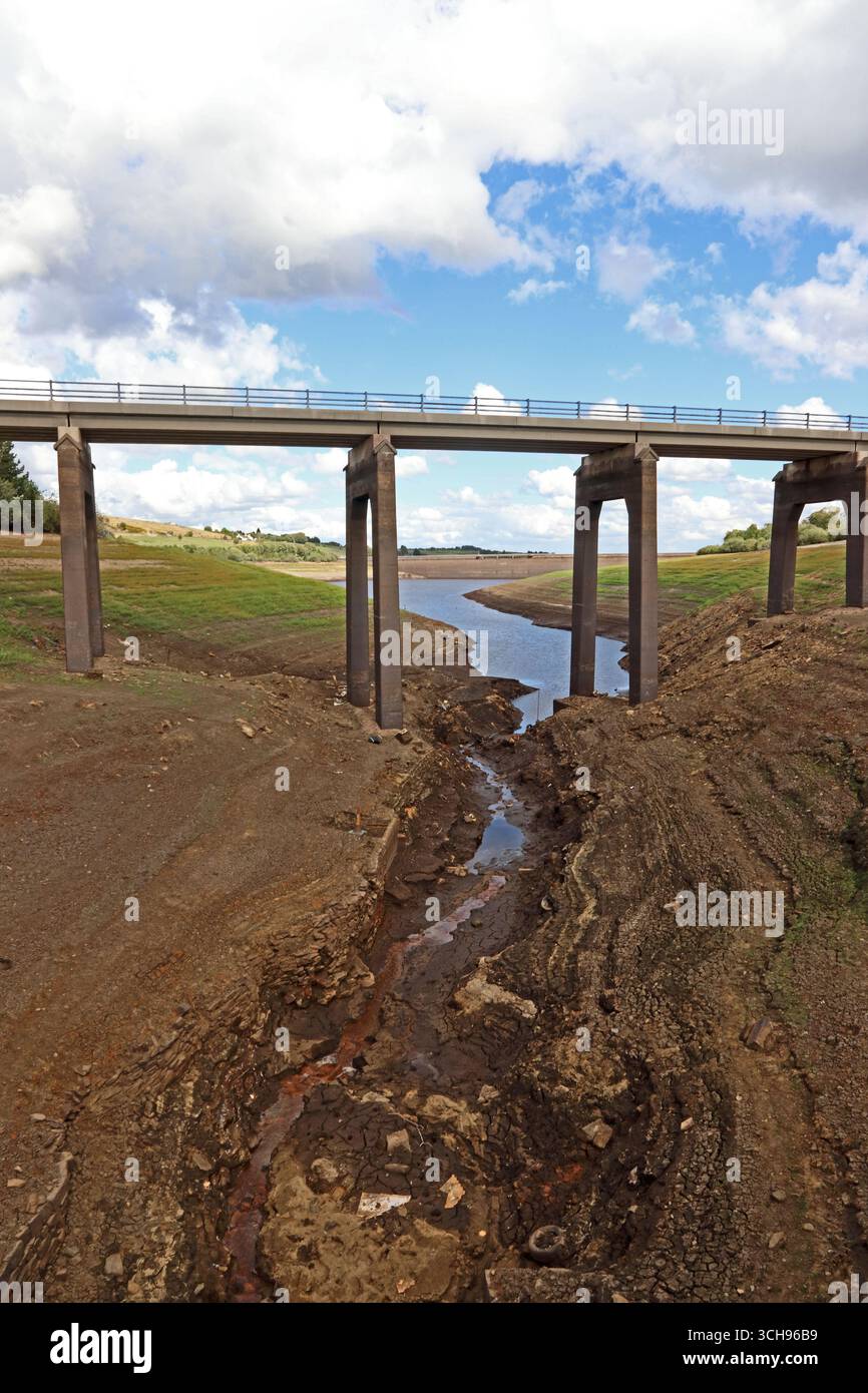 Baitings dam hi-res stock photography and images - Alamy