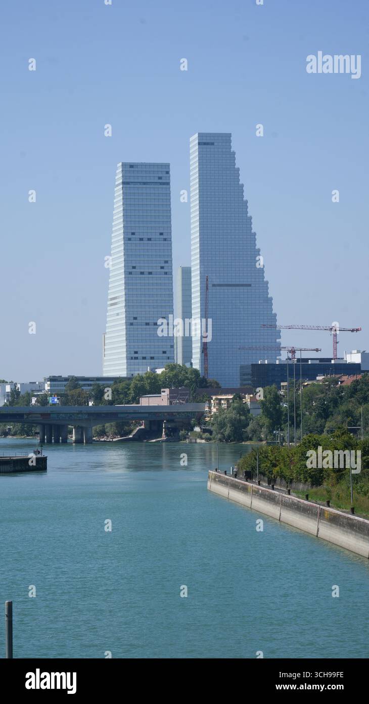 Roche Tower Roche Turm, Building 1, Bau 1 in Basel, Switzerland Stock ...