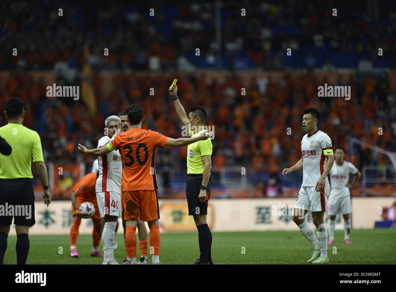 Yunnan Yukun Football Club 1-1 draw Changchun Yatai Football Club at ...