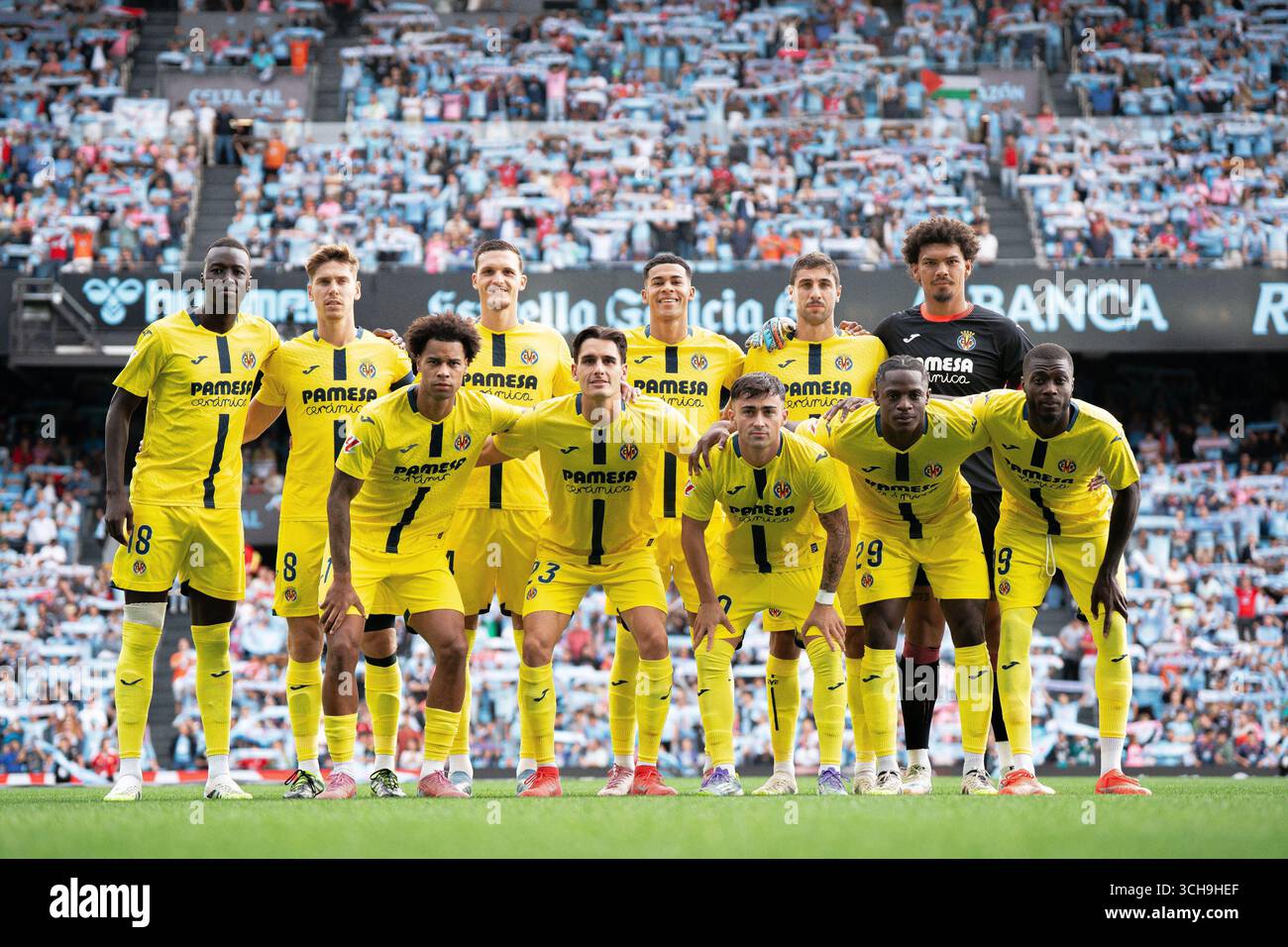 Villarreal team group during the La Liga EA Sports match between RC ...