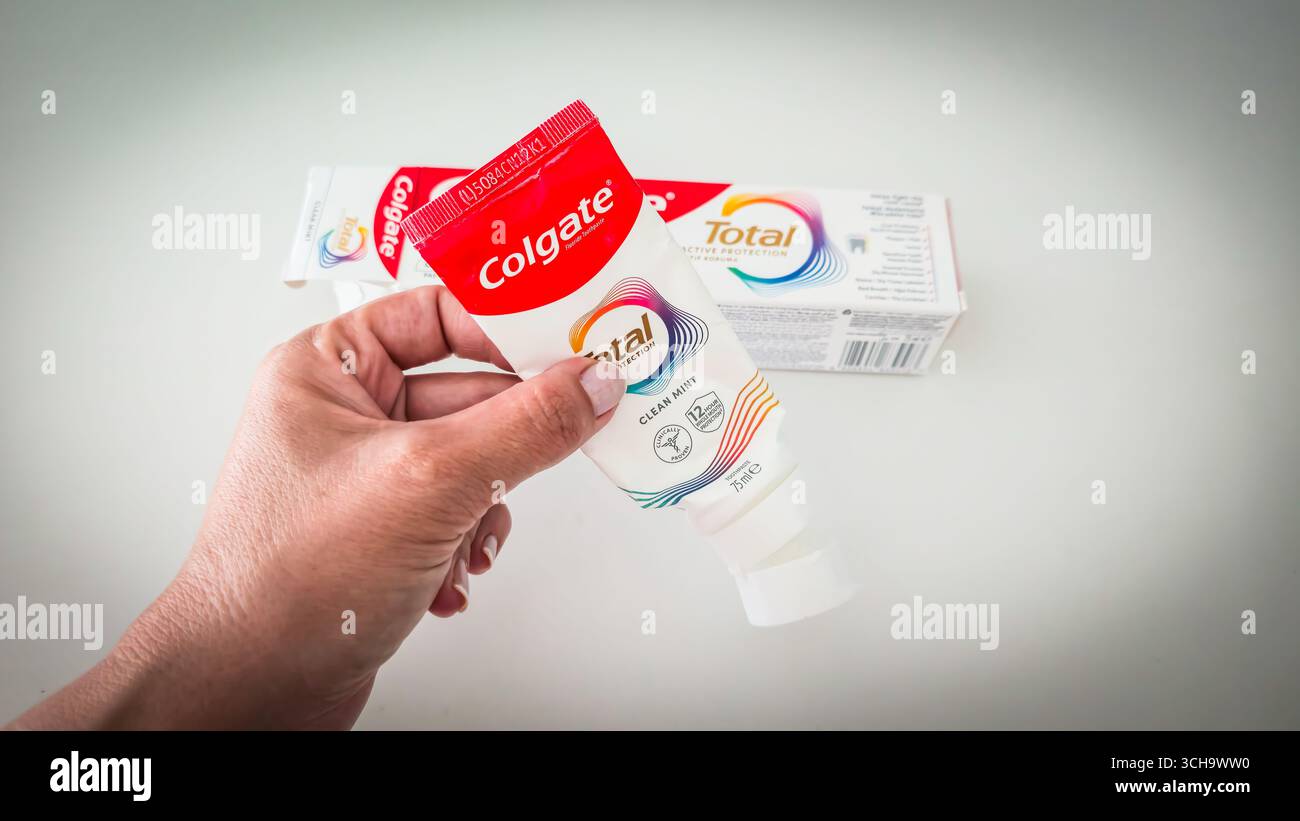 Colgate Total Active Protection Clean Mint toothpaste used tube and ...