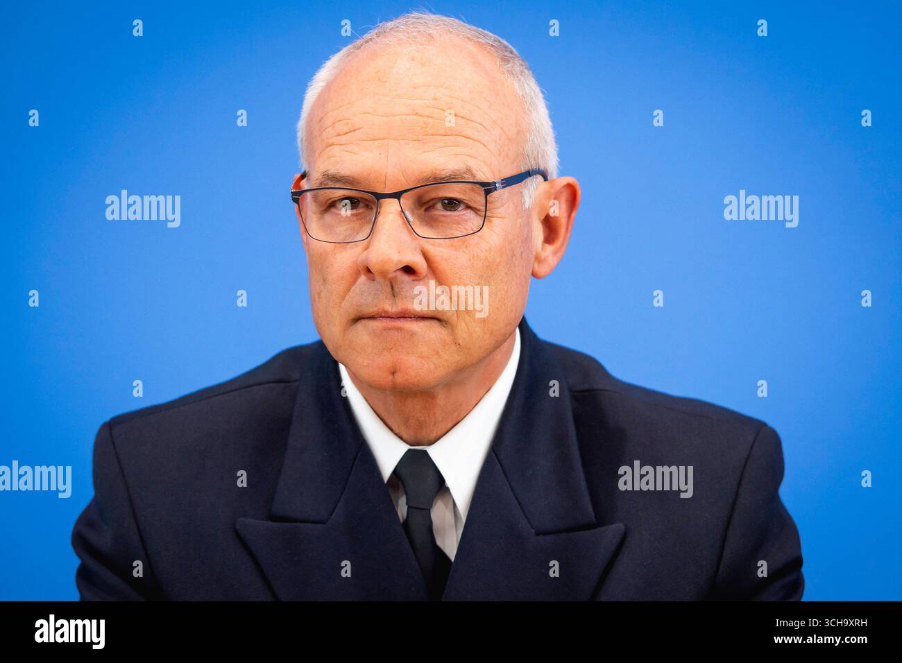 Admiral Jan Christian Kaack, Generalinspekteur der Marine, aufgenommen ...