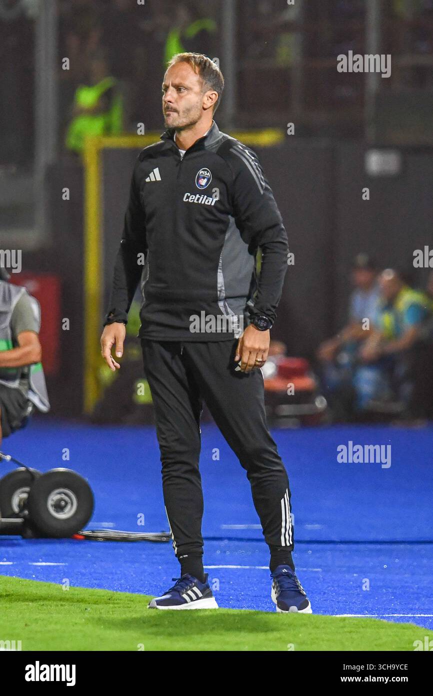 Head Coach Alberto Gilardino (Pisa) during Pisa SC vs AS Roma, Italian ...