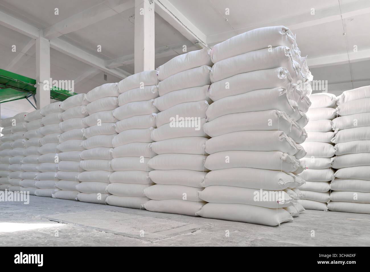 Stacks of flour bags hi-res stock photography and images - Alamy