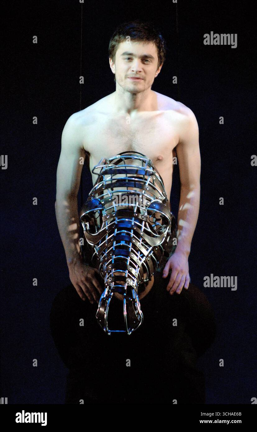 Daniel radcliffe equus hi-res stock photography and images - Alamy