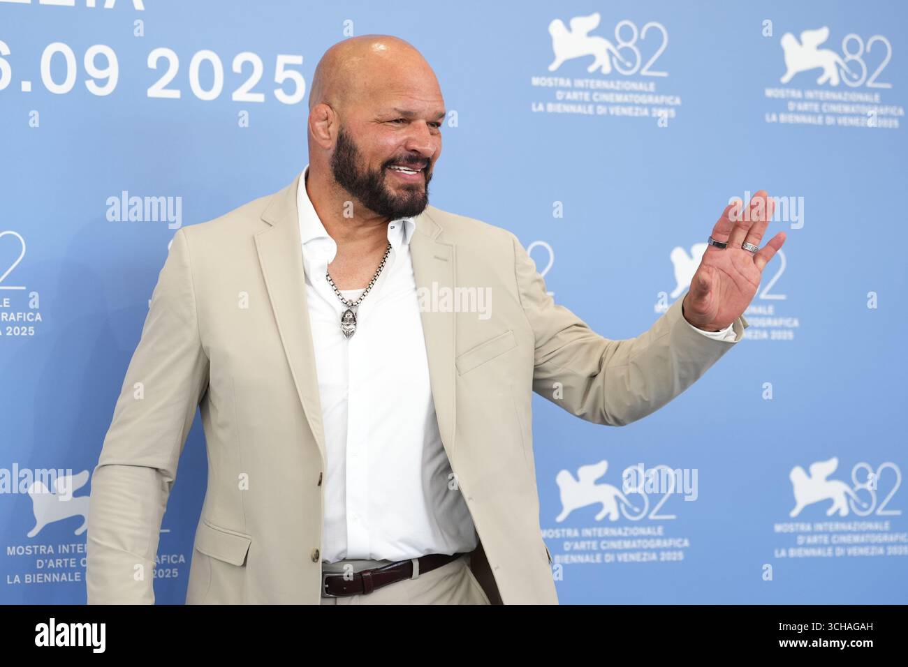 Mark Kerr attends "The Smashing Machine" photocall during the 82nd ...