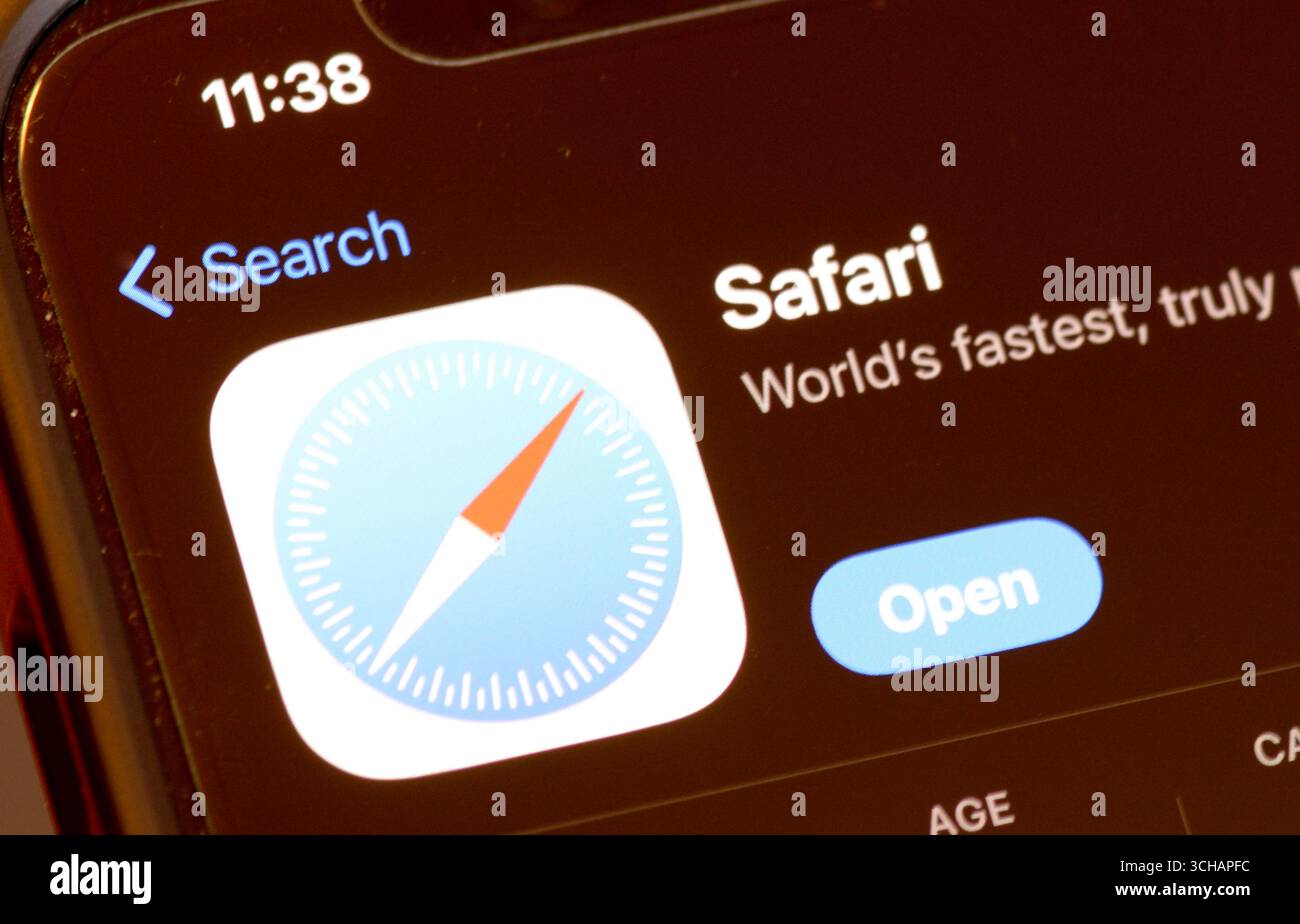 Safari logo browser hi-res stock photography and images - Alamy