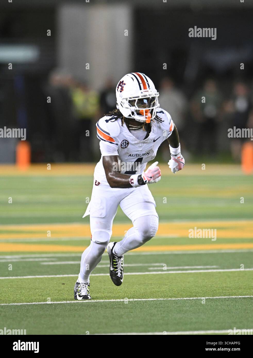 WACO, TX - August 29: Auburn Tigers WR Eric Singleton runs a pass ...