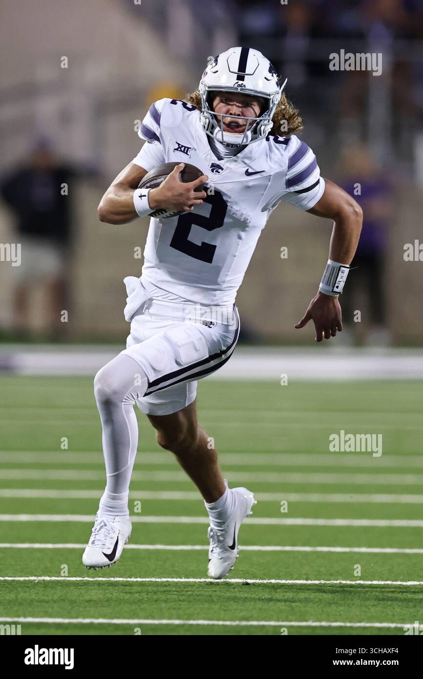MANHATTAN, KS - AUGUST 30: Kansas State Wildcats quarterback Avery ...