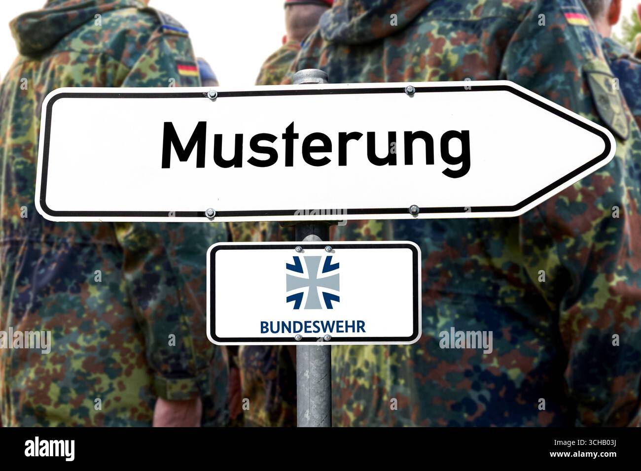 Kameradschaft der soldaten hi-res stock photography and images - Alamy