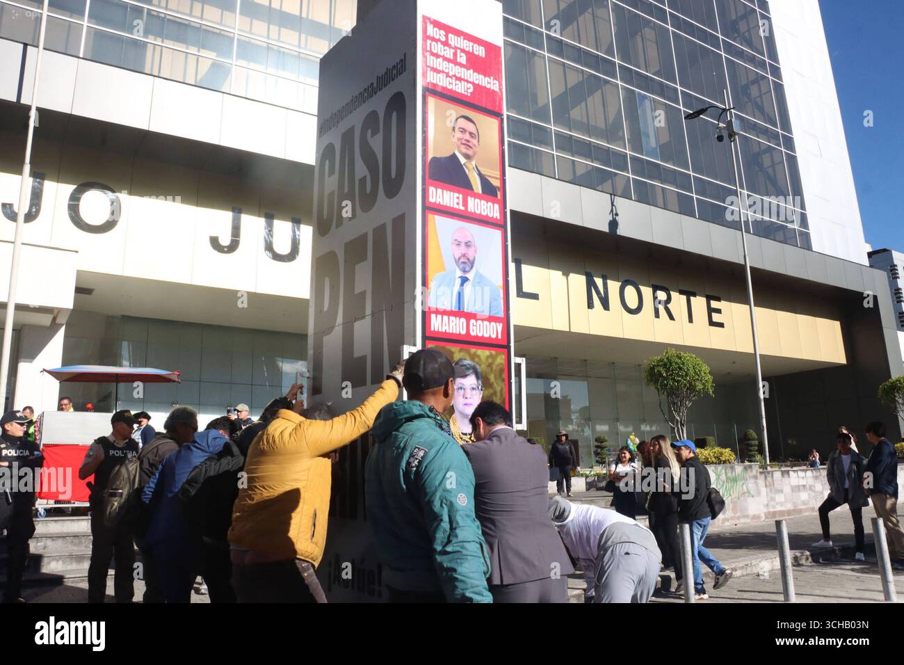 MARCHA PENDRIVE Quito , Monday September 1, 2025 Washington Andrade ...