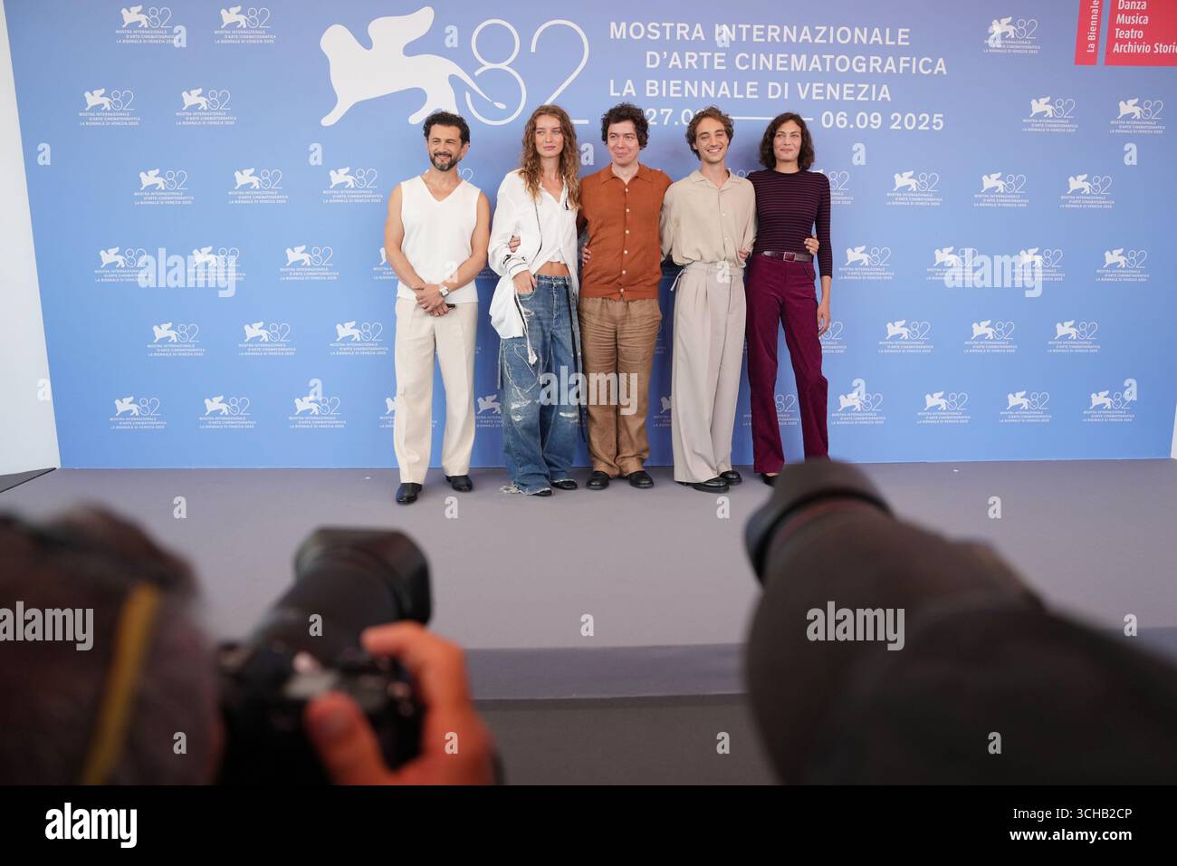 (L-R) Vinicio Marchioni, Giulia Maenza, Virgilio Villoresi, Luca ...