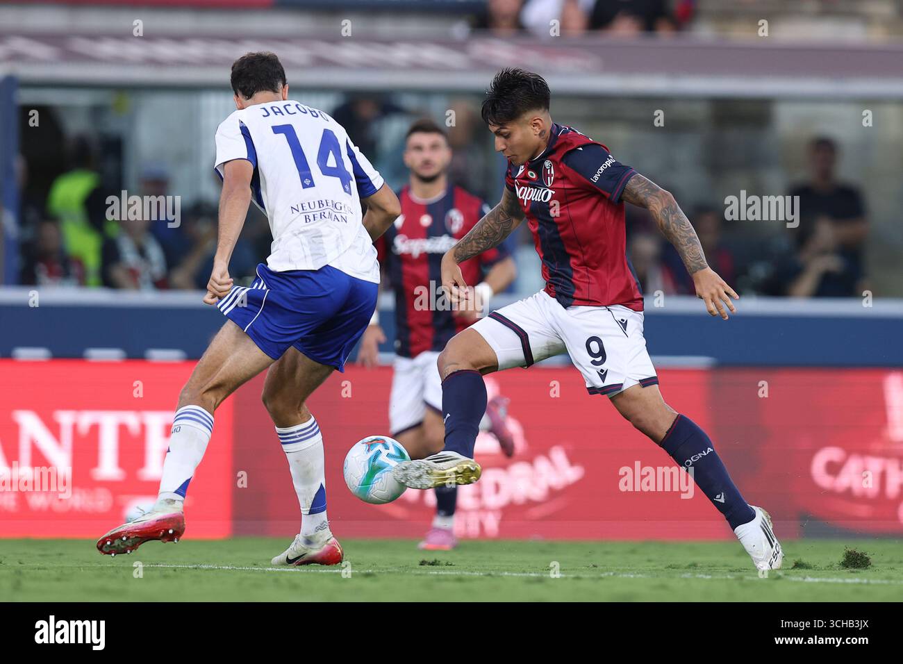 Santiago Castro (Bologna)Jacobo Ramon (Como) during the Italian ...