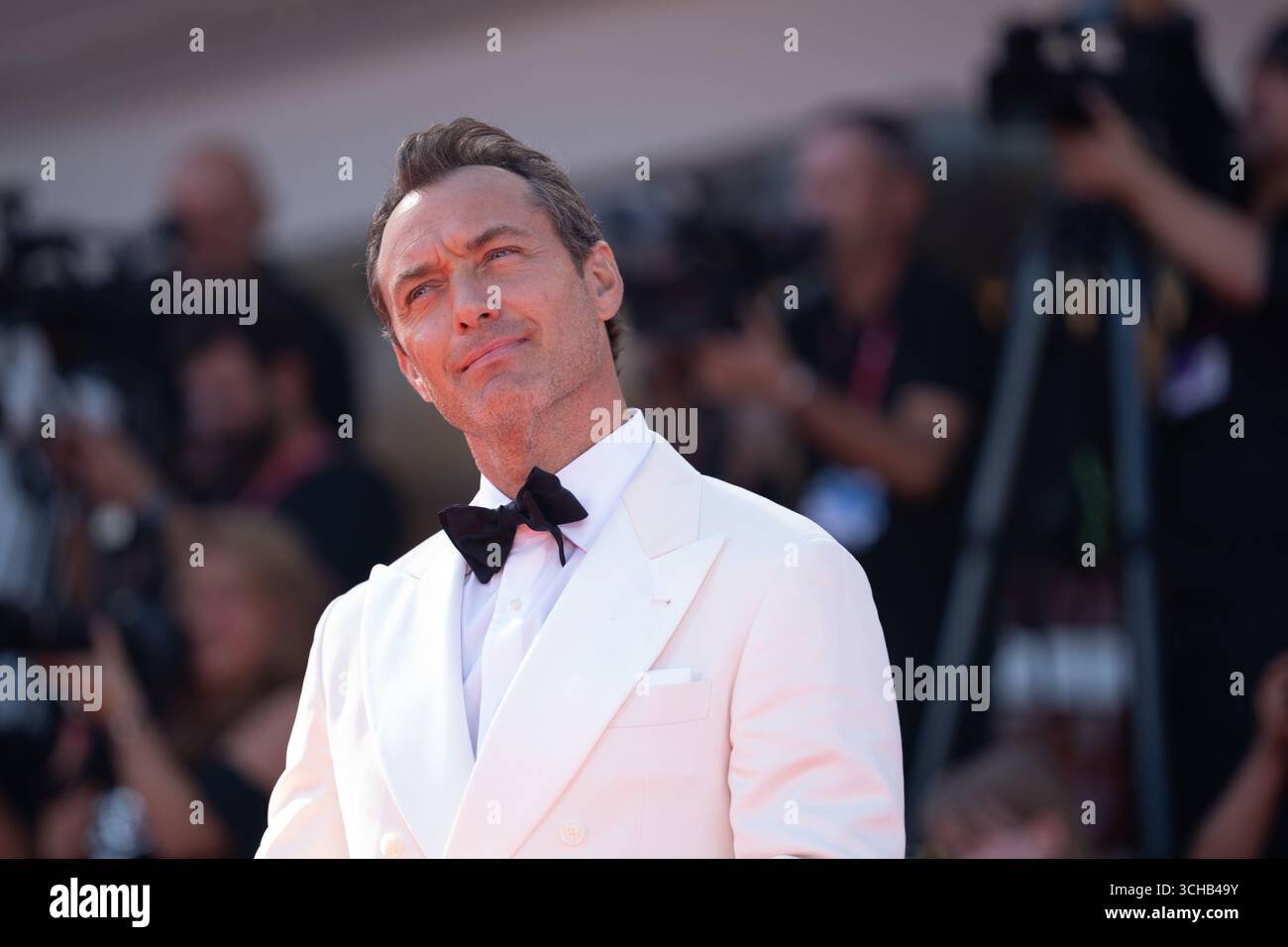 Jude Law attends the ''The Wizard Of The Kremlin'' (Le Mage Du Kremlin ...
