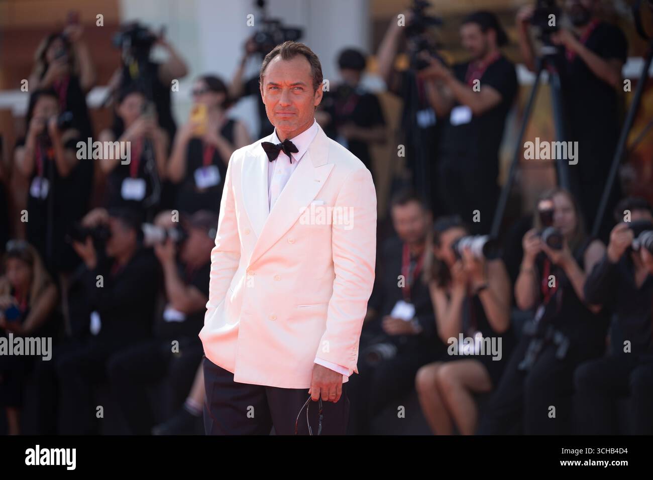 Jude Law attends the ''The Wizard Of The Kremlin'' (Le Mage Du Kremlin ...