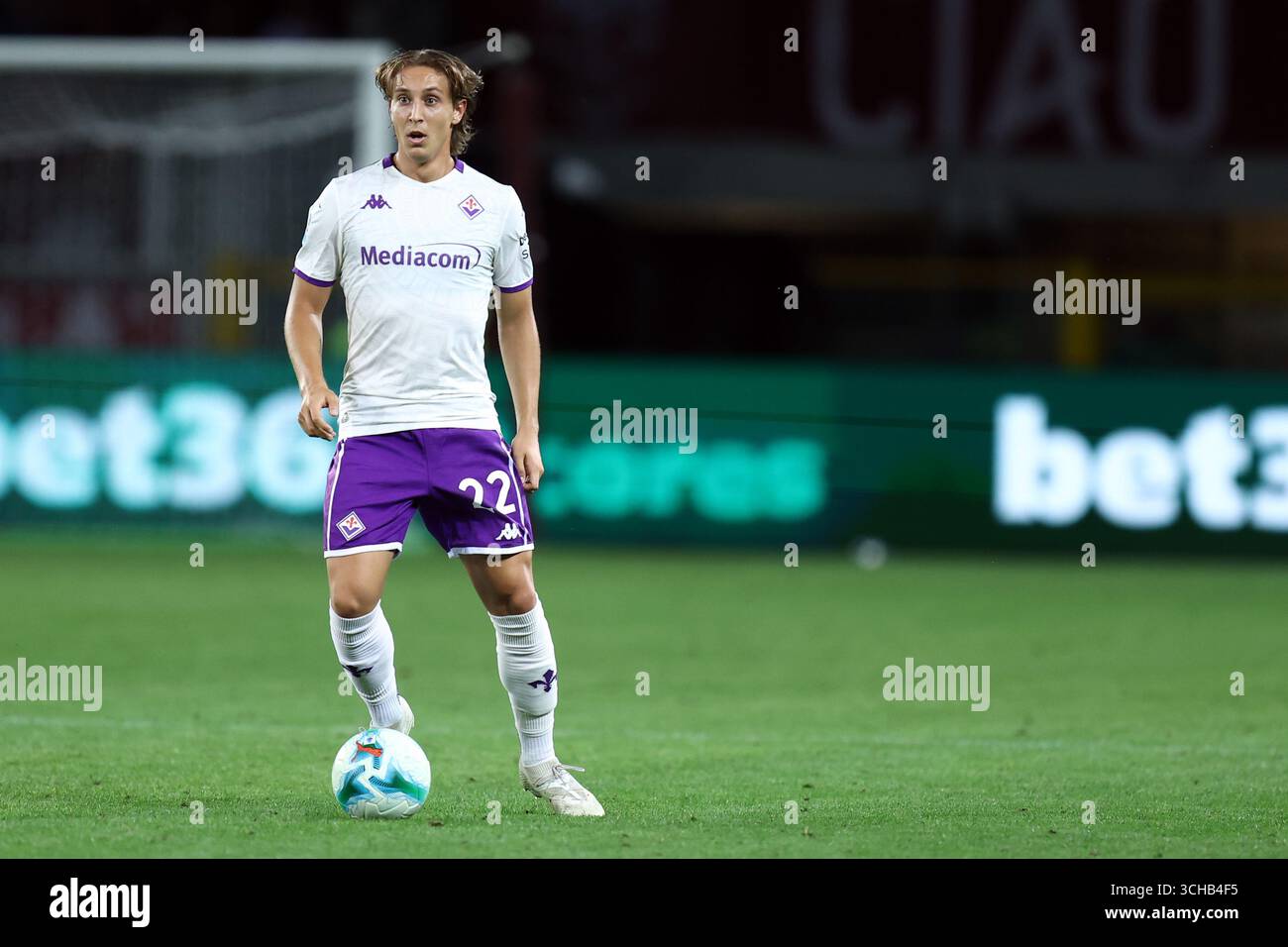 Jacopo Fazzini of Acf Fiorentina in action during the Serie A football ...