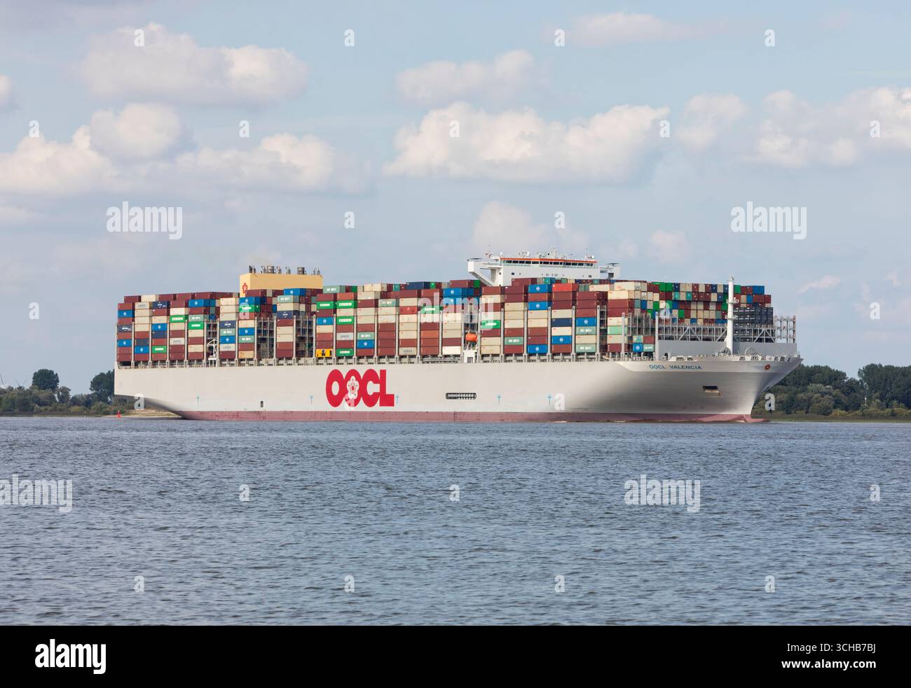 Stade, Germany – August 26, 2025: Container ship OOCL VALENCIA on Elbe ...