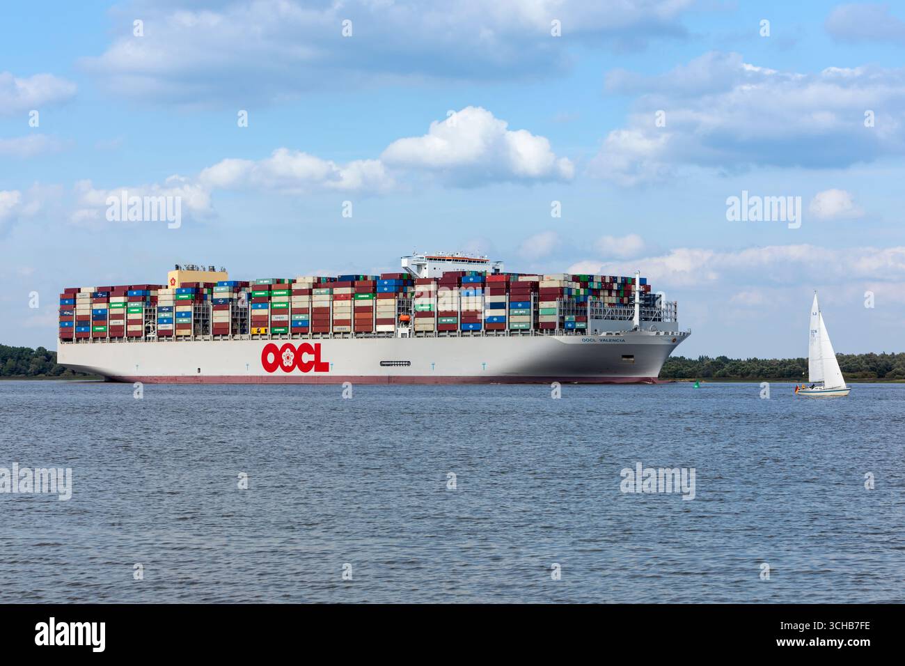 Stade, Germany – August 26, 2025: Container ship OOCL VALENCIA on Elbe ...