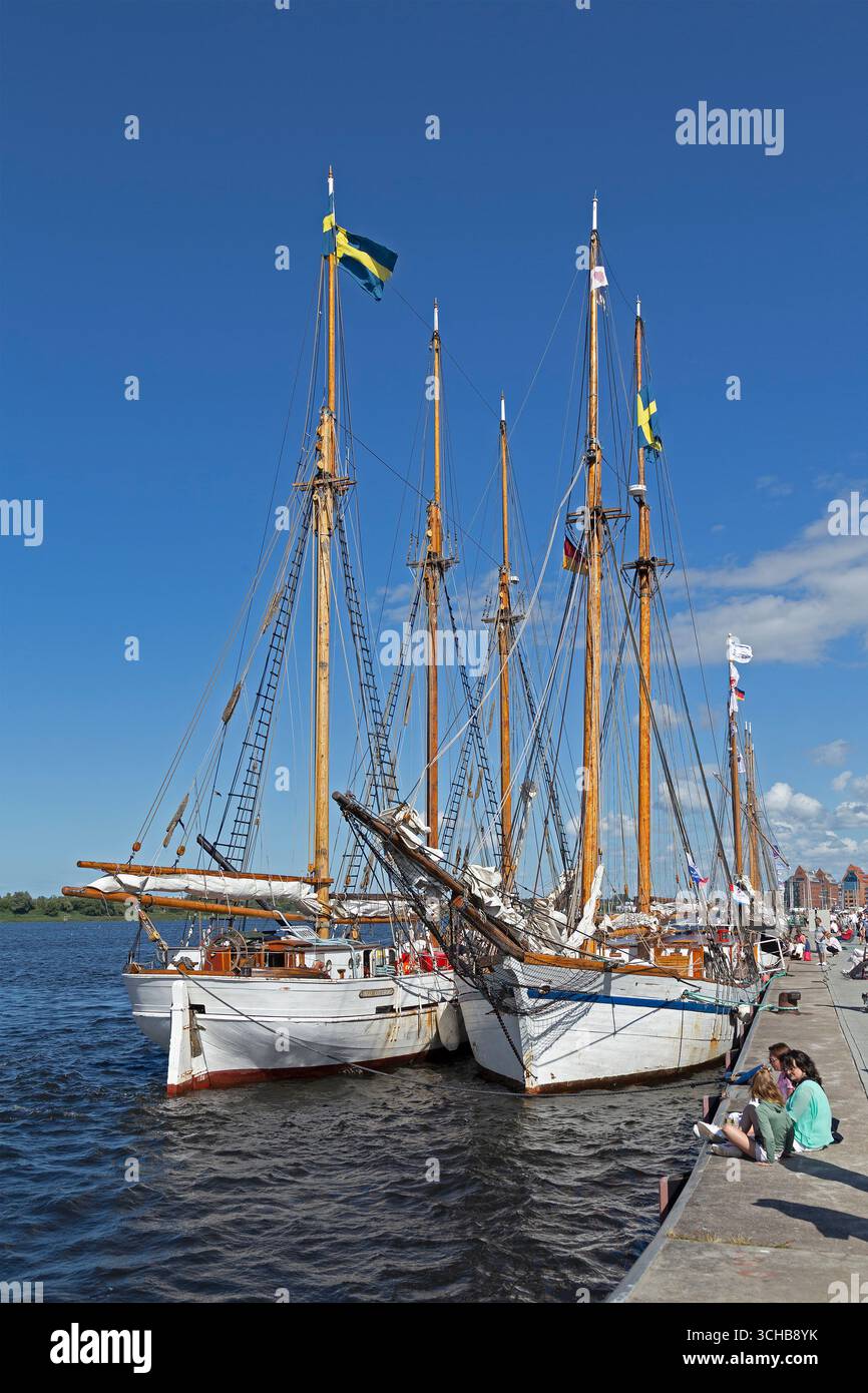 Sailing ships at the quay wall, Hanse-Sail, harbour, Rostock ...