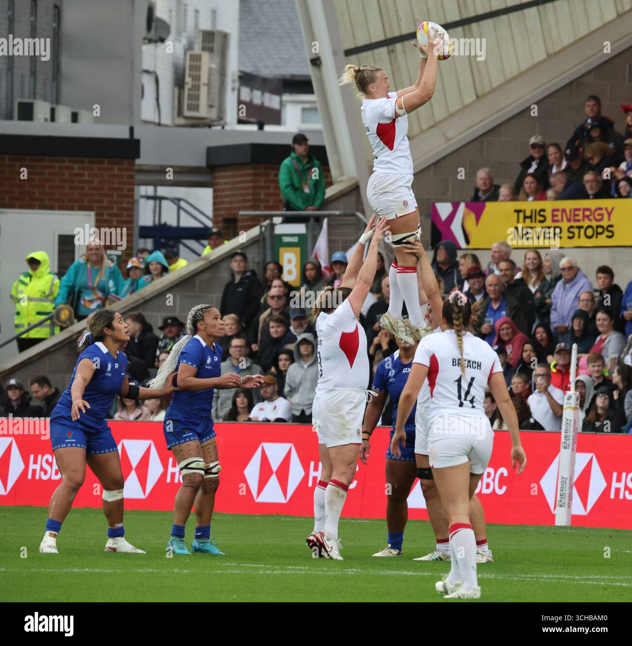 Northampton, UK. 30th Aug, 2025. England's(Red Roses)Rosie Galligan ...