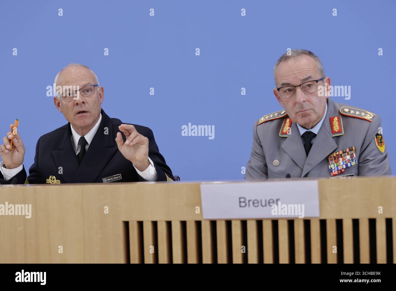 Vizeadmiral Jan Christian Kaack, Inspekteur der Marine, General Carsten ...