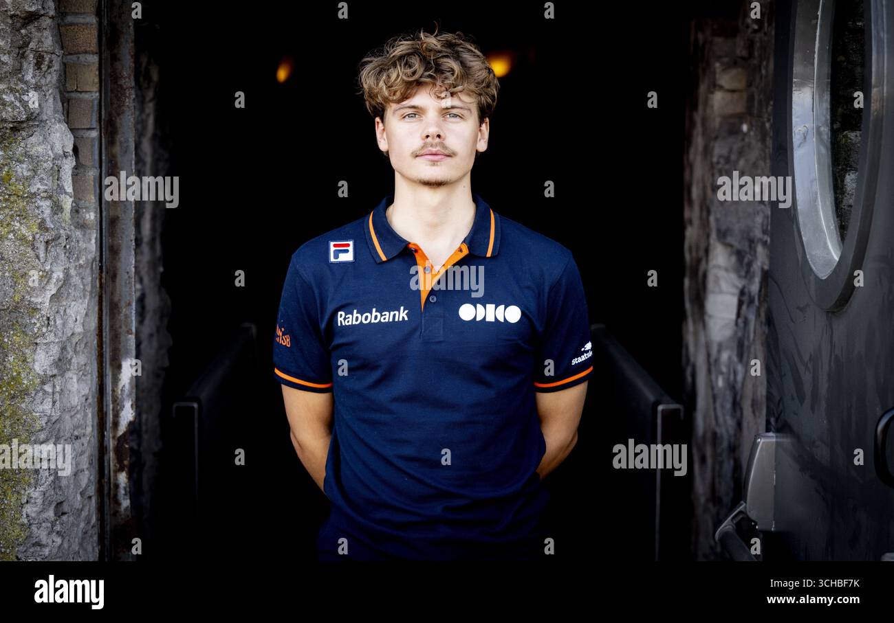 IJMUIDEN - Melle van 't Wout during the team presentation of TeamNL/NTS ...