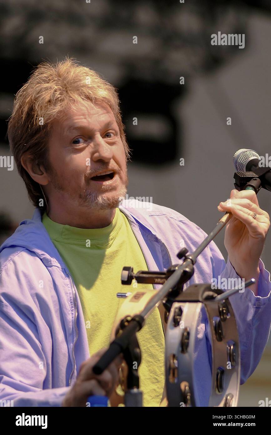 Sänger Jon Anderson - Die britische Progressive-Rock-Band YES auf ihrer ...