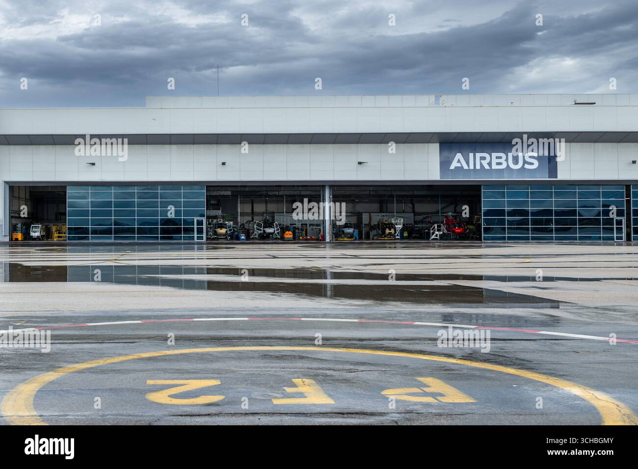 Illustration - View of the Airbus Helicopters factory in Marignane ...