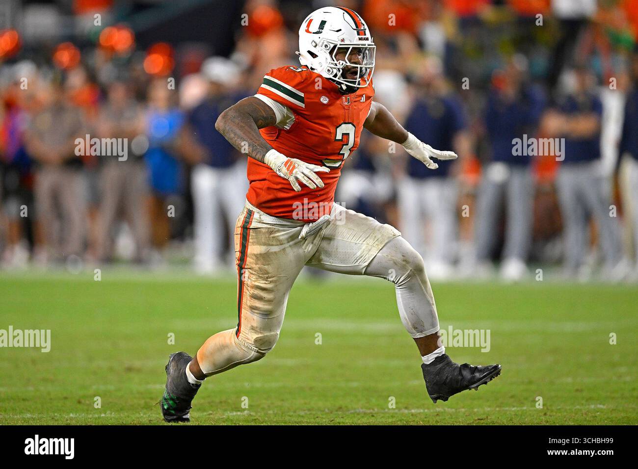 MIAMI GARDENS, FL - AUGUST 31: Miami defensive lineman Akheem Mesidor ...