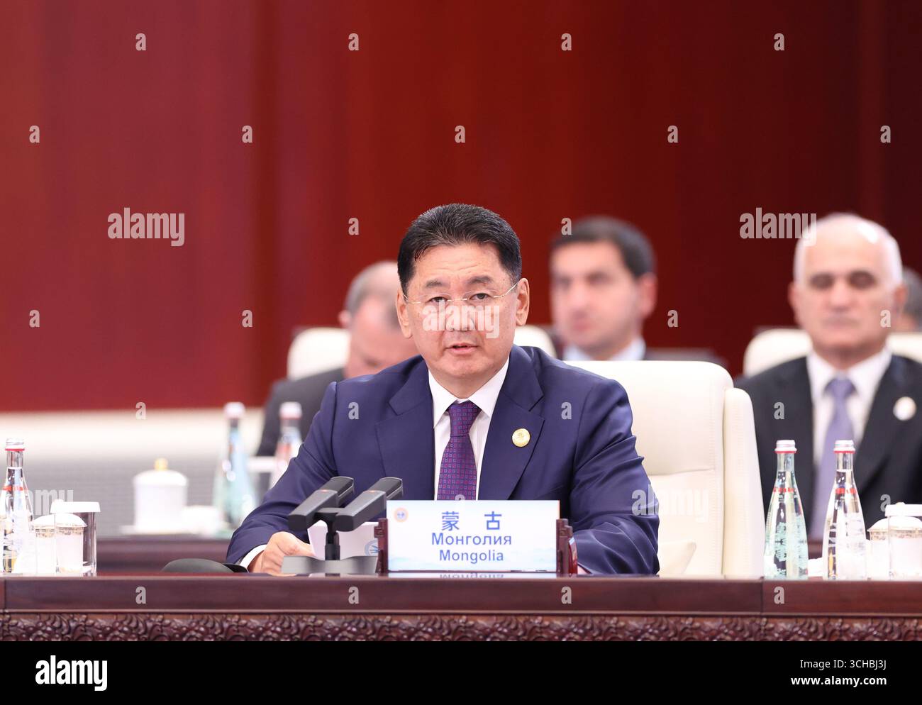 Tianjin, China. 1st Sep, 2025. Mongolian President Ukhnaa Khurelsukh ...