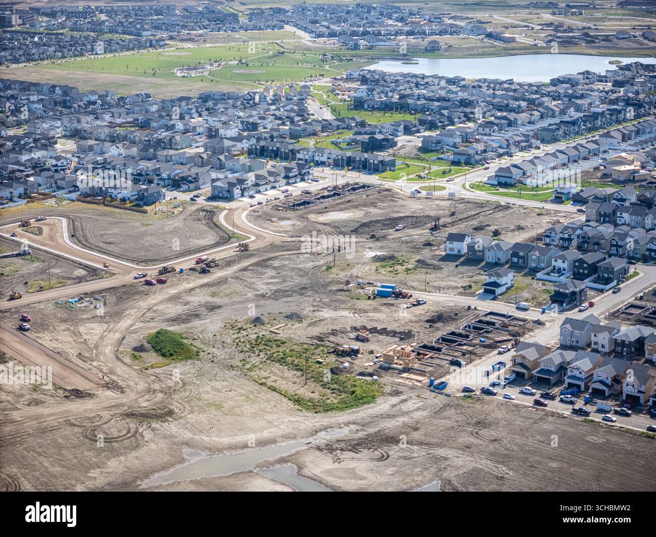 High-resolution aerial drone view of Arbor Creek, a residential ...